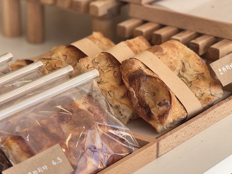 ONE DAY ONE HAPPY BAKERY - 크라우드펀딩 오마이컴퍼니